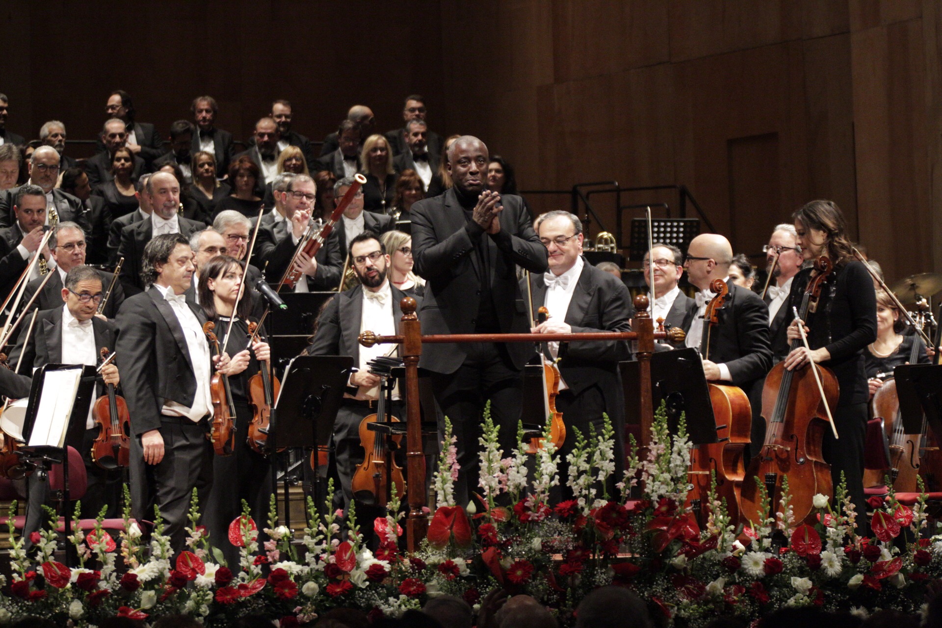 Wayne Marshall returns to conduct the Massimo Theater Orchestra on ...